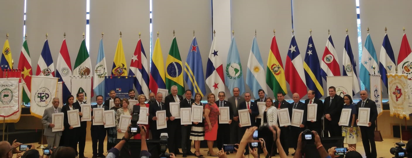 UIP Recibe su Oficial Reacreditación Institucional | Universidad ...