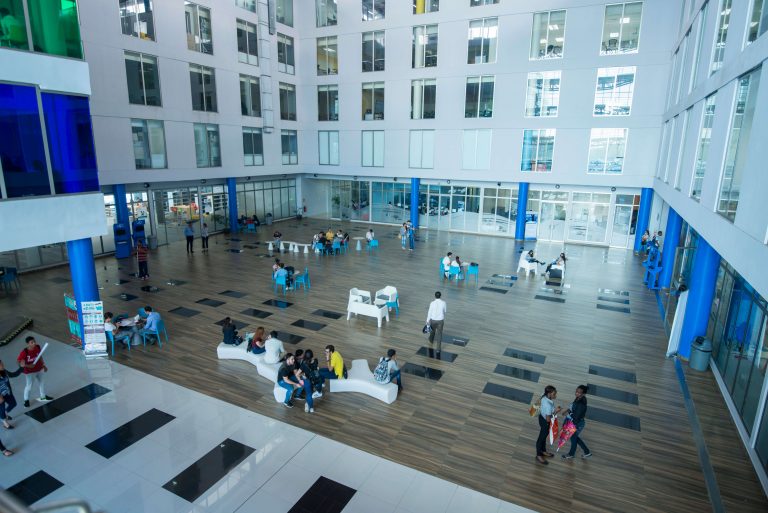 ¡Tu futuro profesional comienza aquí! | Universidad Interamericana de ...